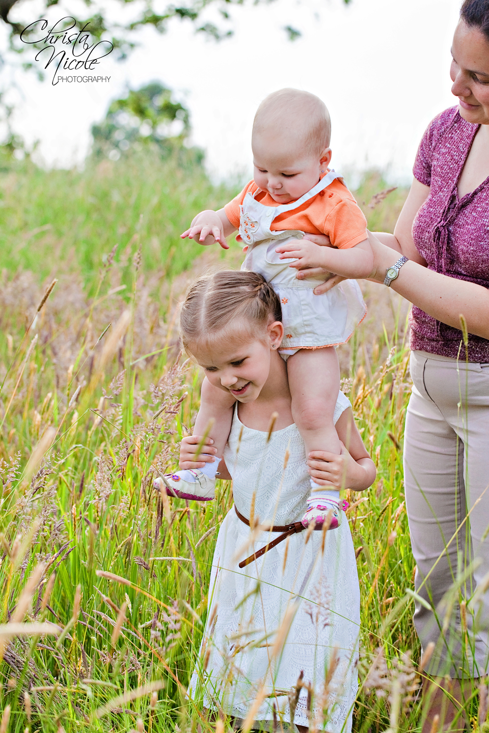 Swan Lake Family Photos | Christa Nicole Photography